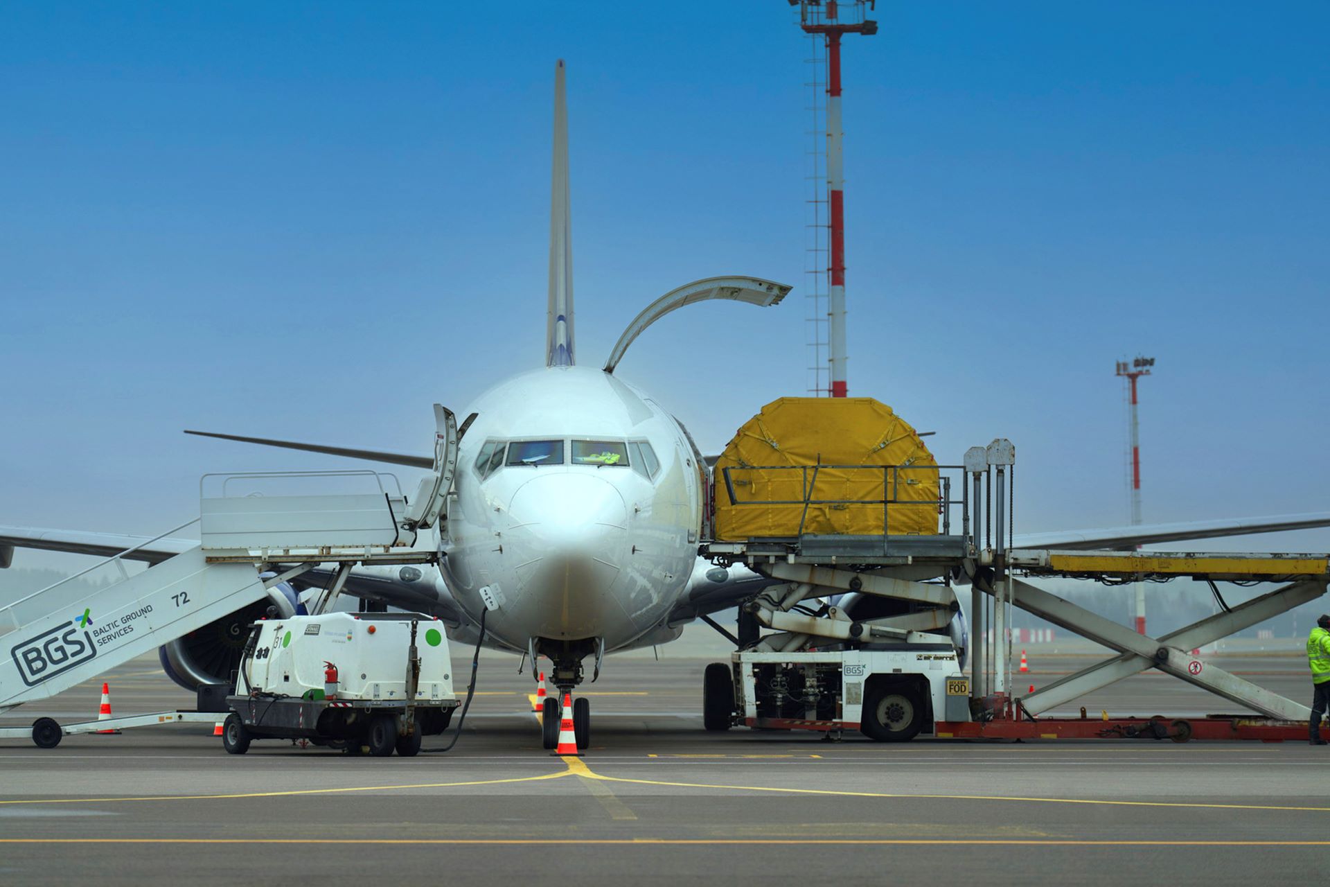 Into-Plane fueling & Aviation fuel handling, storage and delivery - BGS